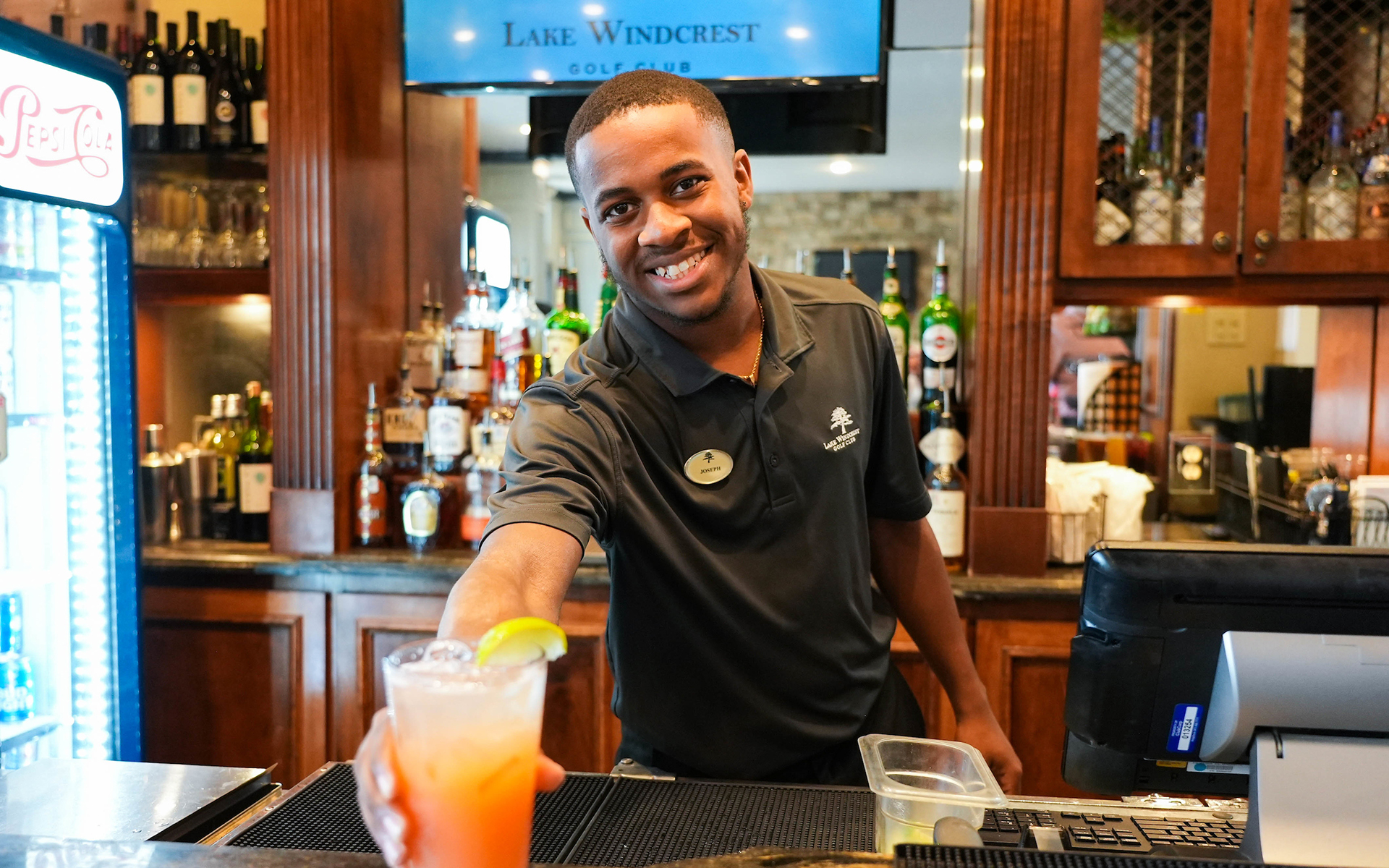 Contact Us | Lake Windcrest Golf Club | Magnolia, TX | Invited