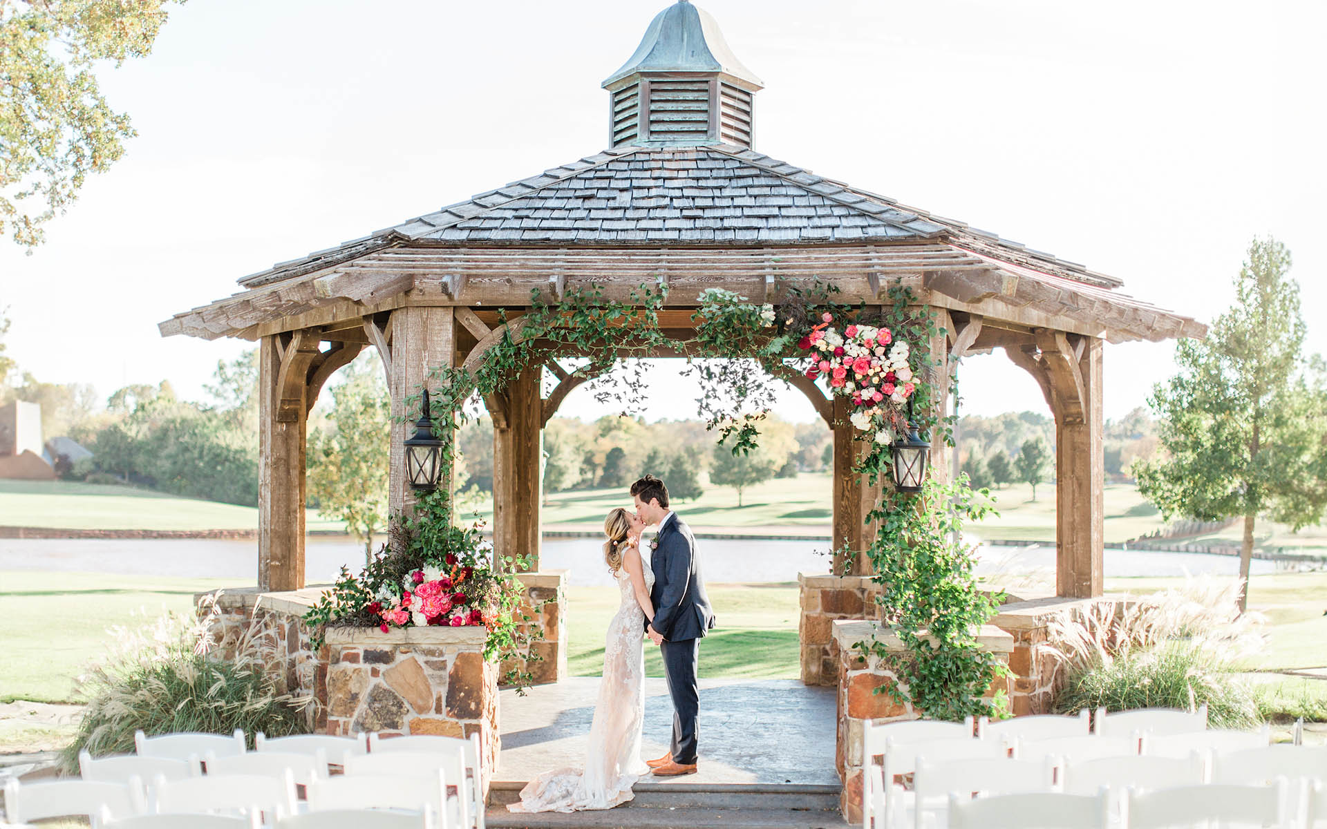 Weddings | Oak Tree Country Club | Edmond, OK | Invited