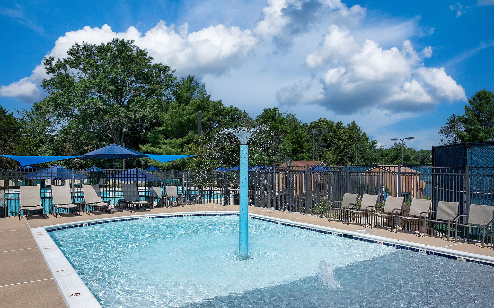 Swimming Pools at River Creek Club | Leesburg, VA