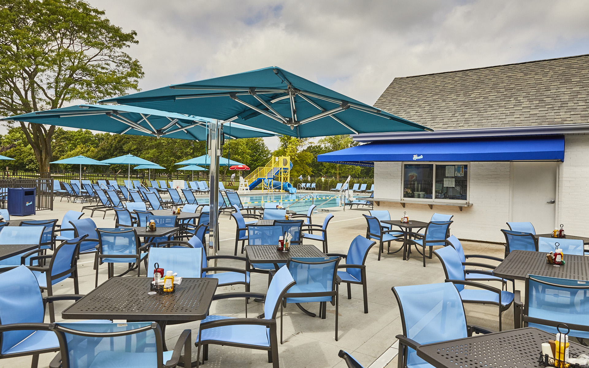 Pool | Rolling Green Country Club | Arlington Heights, IL | Invited